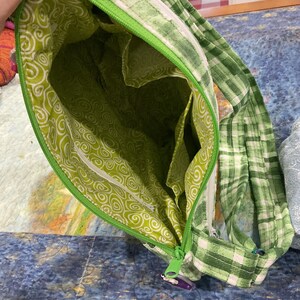 Gorgeous Bouquet of Spring Flowers Crossbody or Shoulder Adjustable ...