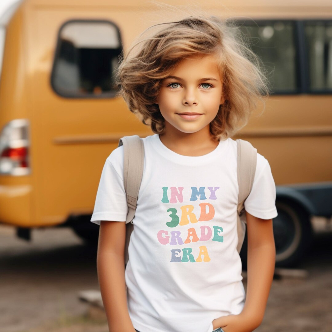 In My Third Grade Era Shirt, It's Me Hi I'm 3rd Grader Sweatshirt ...