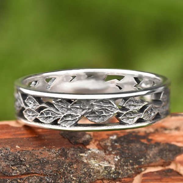 Nature Wedding Band - Etsy