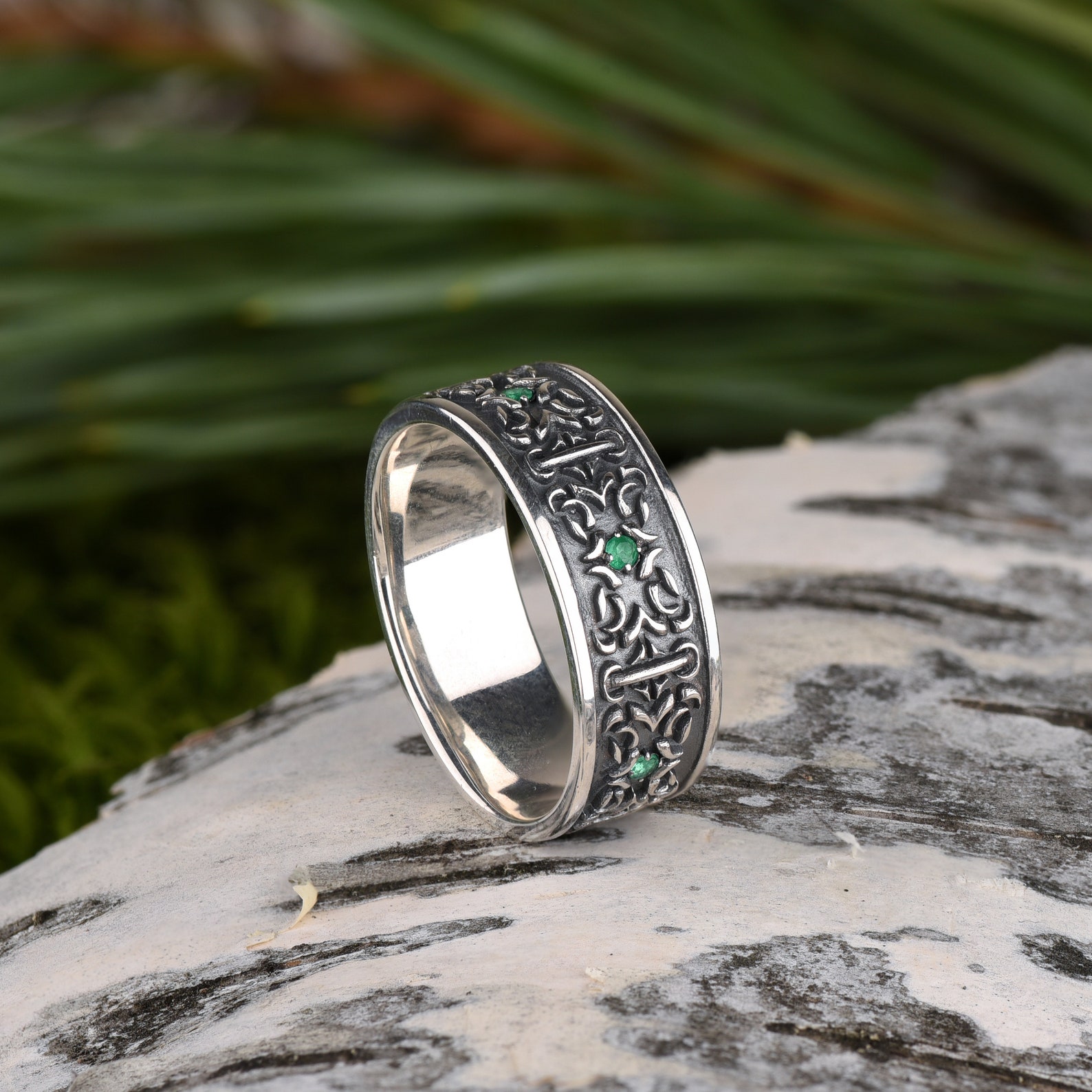 Promise Rings for Couples With Emerald Best Friend Rings - Etsy