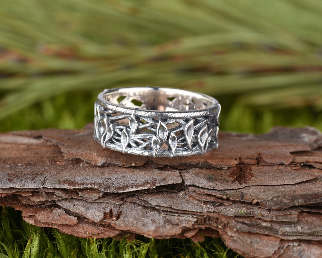 Silver Chunky Ring With Drops, Wide Textured Ring Band, Custom Engraved ...