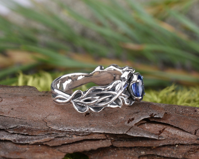 Blue Sapphire Gothic Engagement Ring Black Thorn Ring Silver - Etsy