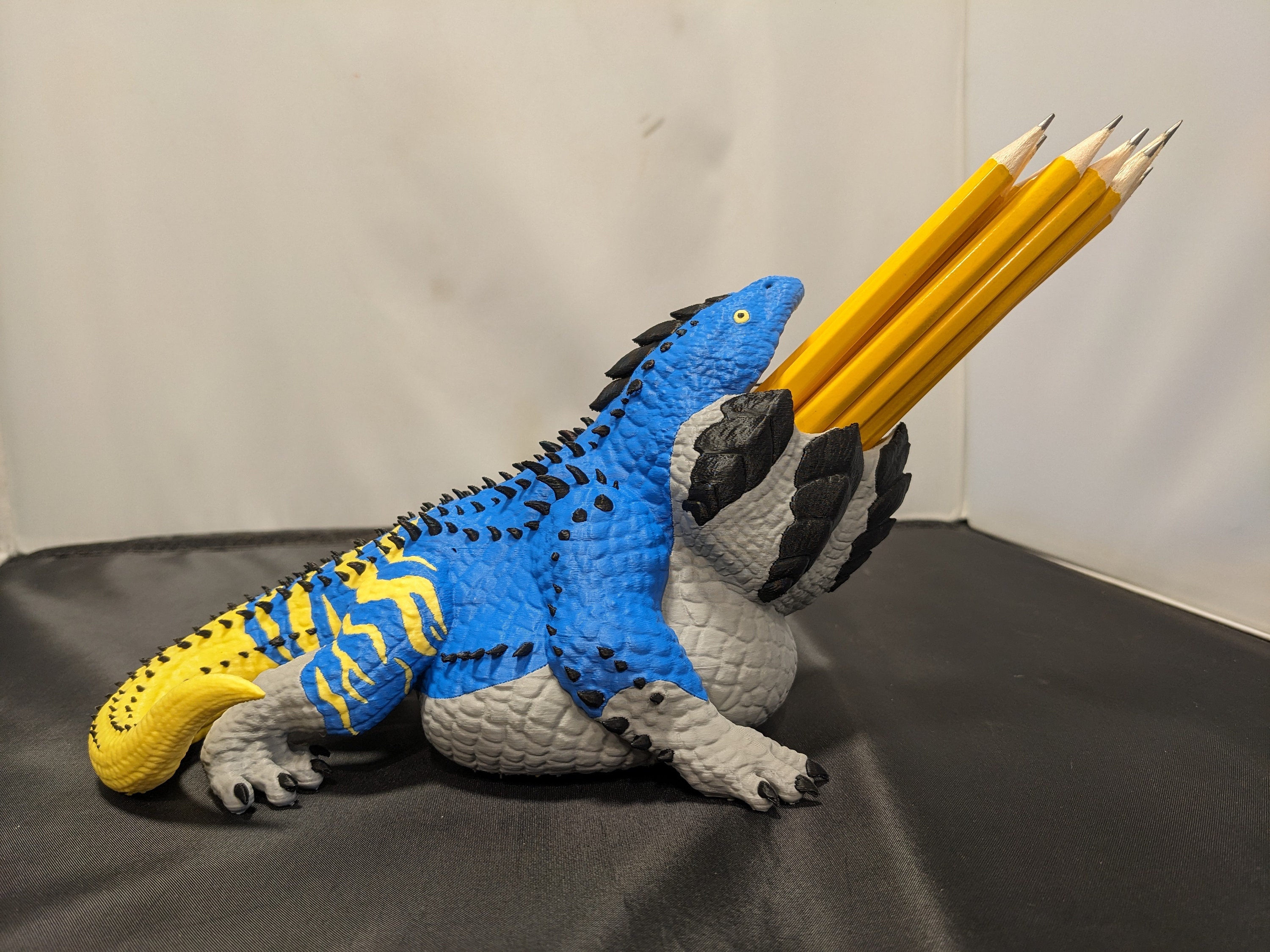 Dodogama Pencil Holder Sculpture 3D Printed Monster Hunter - Etsy