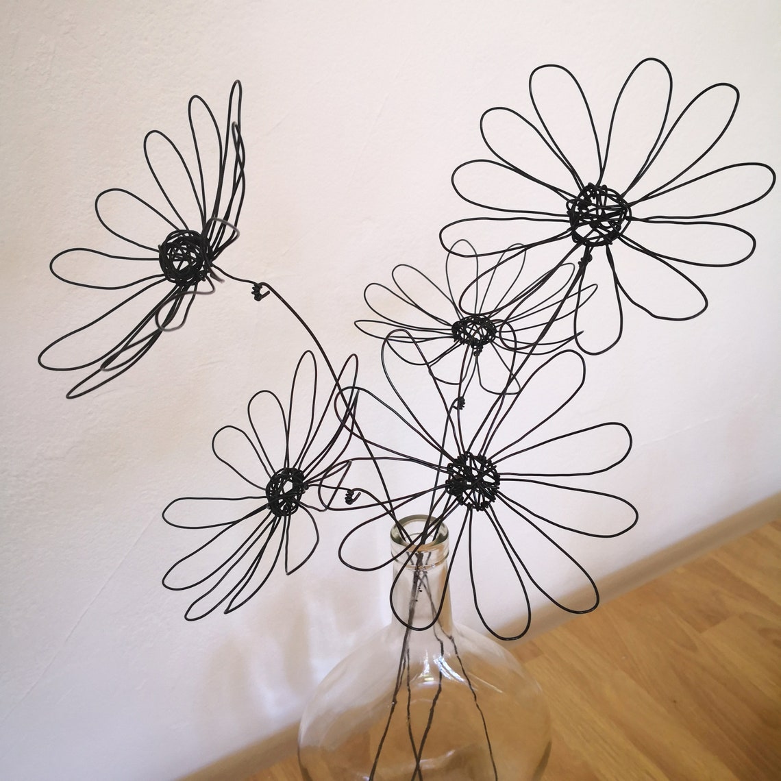 Bouquet of 3 or 5 Black Wire Daisy Flowers, Minimalist Decor, Floral ...