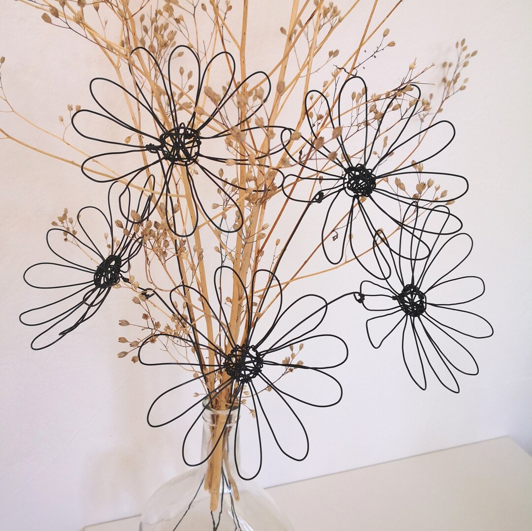 Bouquet of 3 or 5 Black Wire Daisy Flowers, Minimalist Decor, Floral ...