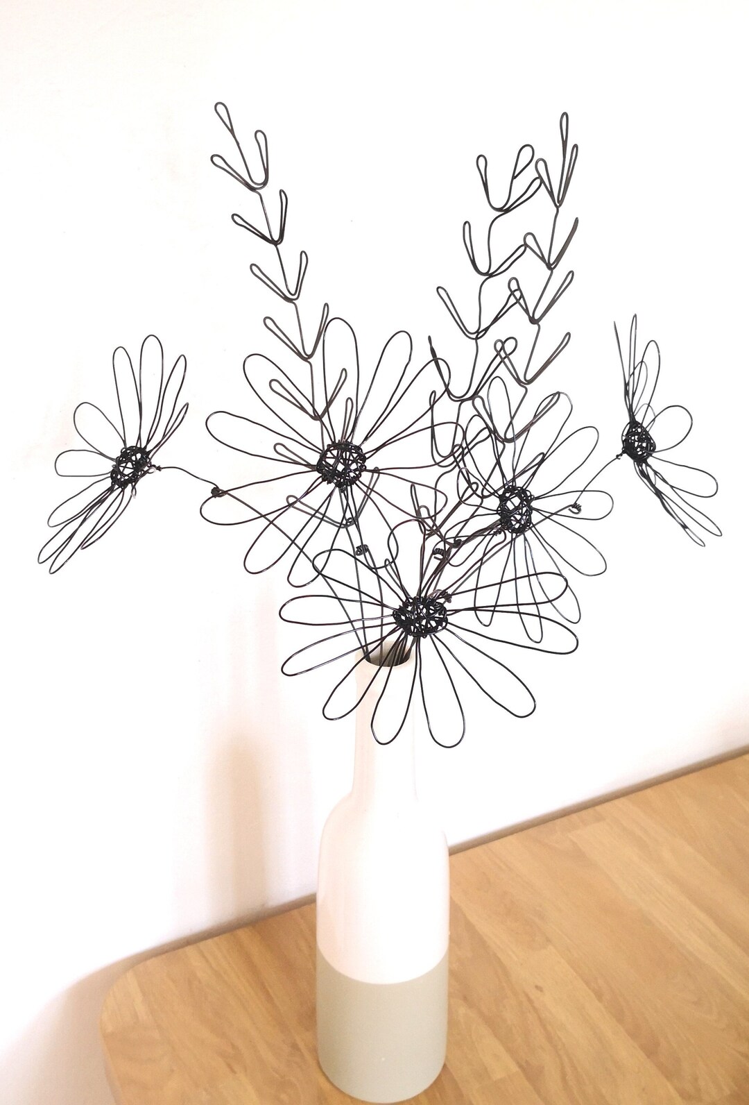 Bouquet of 3 or 5 Black Wire Daisy Flowers, Minimalist Decor, Floral ...