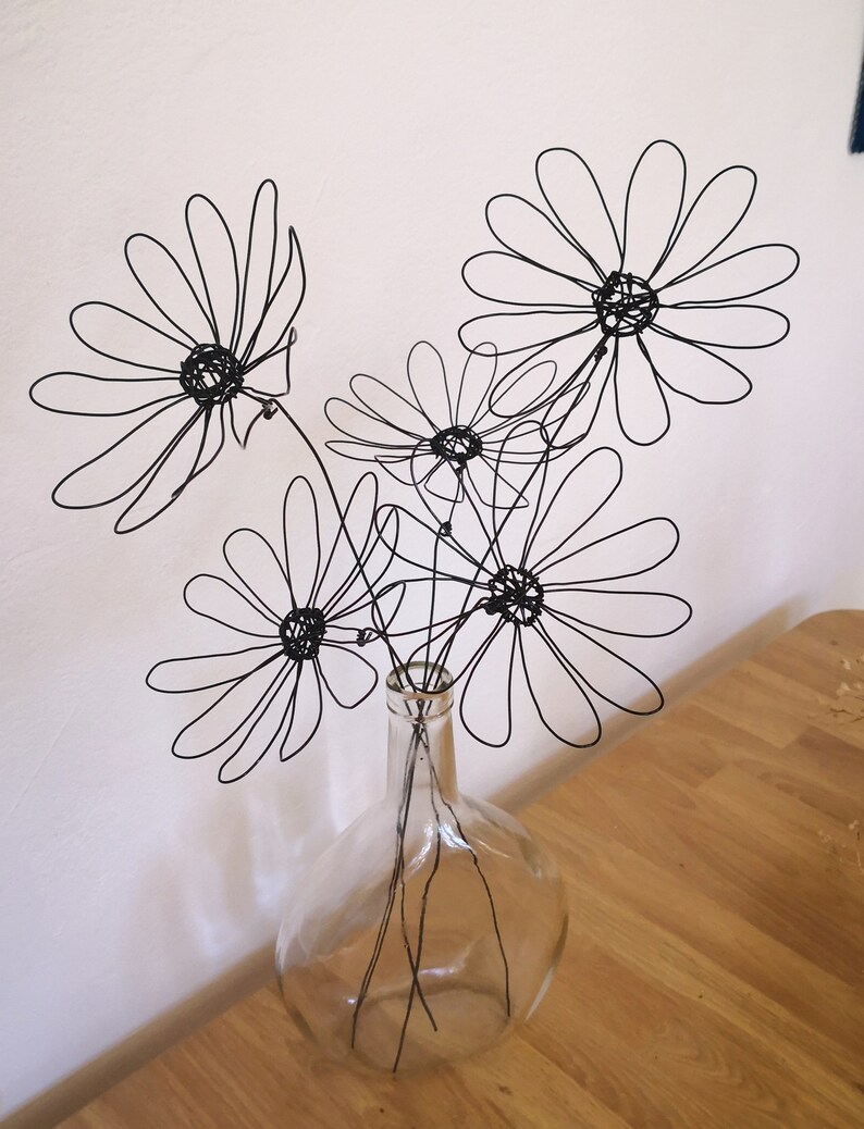 Bouquet of 3 or 5 Black Wire Daisy Flowers, Minimalist Decor, Floral ...