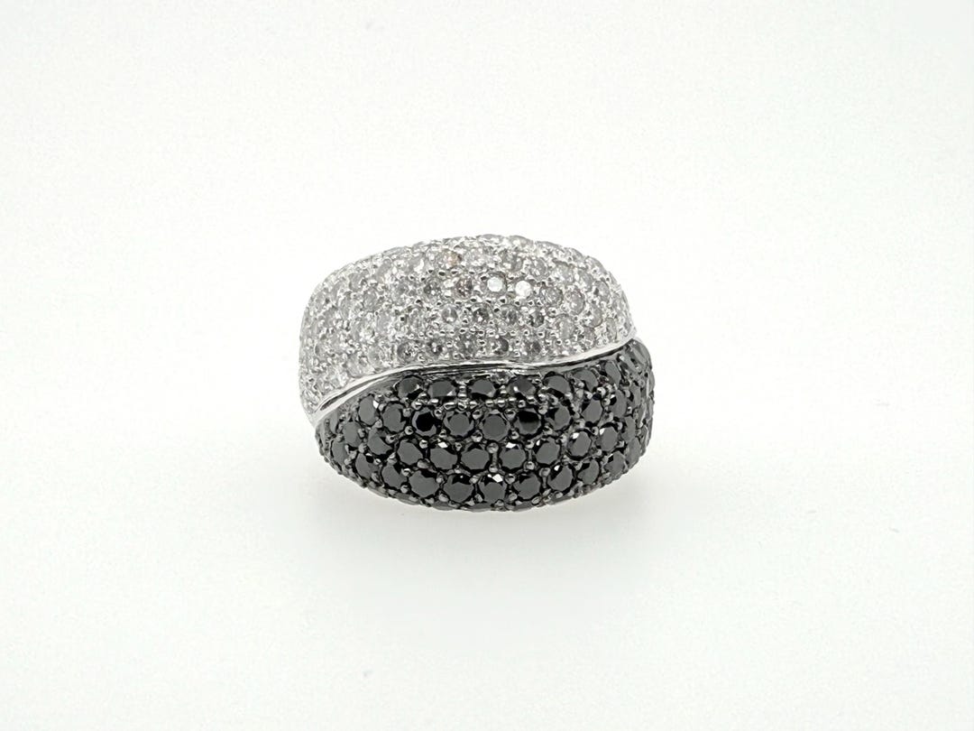 14k White Gold Black & White Diamond Pavé Ring, Size 6 1/2 - Etsy