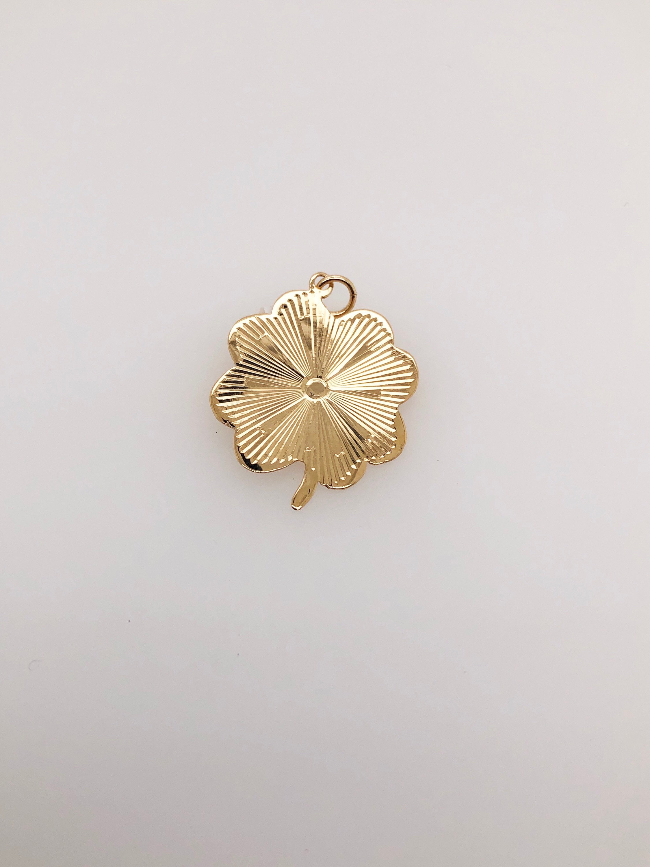 Vintage Engine Turn Four Leaf Clover in 14k Yellow Gold - Etsy