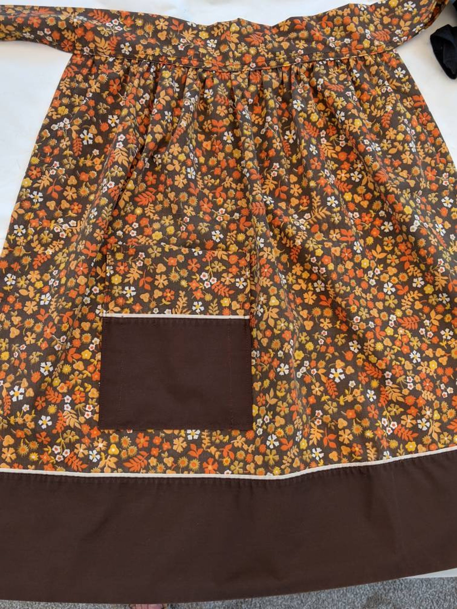 Upcycled Vintage Fabric Kitchen Apron 70s Earth Tones Floral | Etsy