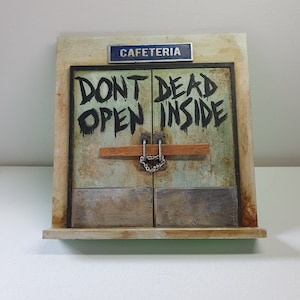 The Walking Corpse, Dont Open Dead Inside! Door Display. A Door for ...