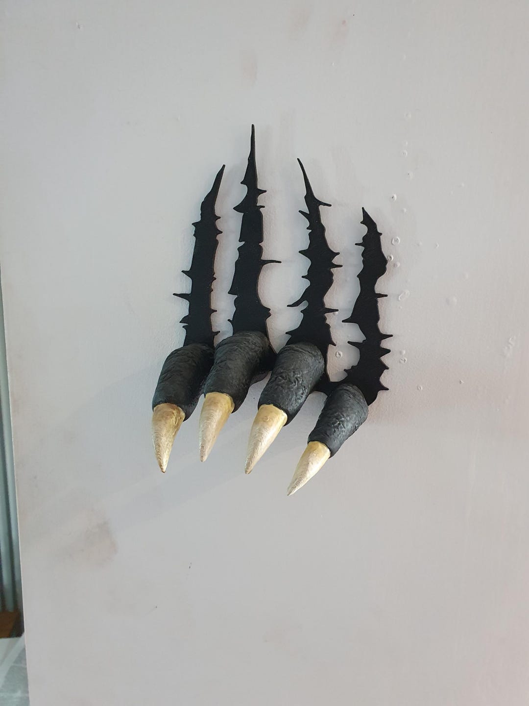 Monster Claw Wall Decor. Horror Decoration. Bedroom Scary Fun. - Etsy
