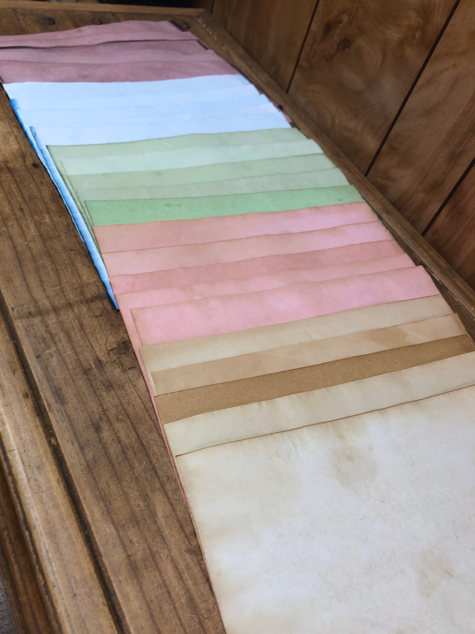 50 Sheets of Multicolored Tea Dyed Paper. Tea Stained - Etsy