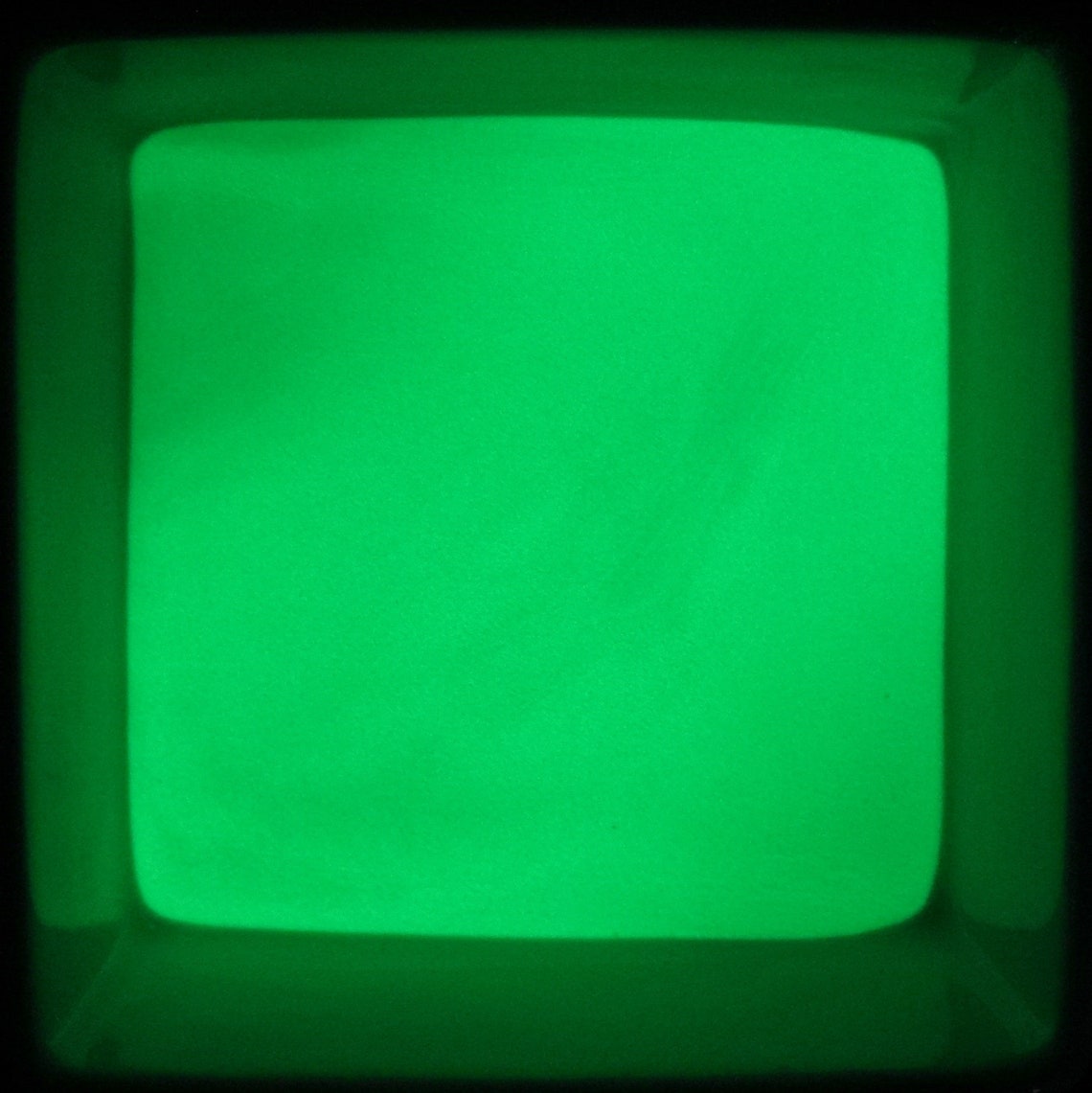 Glow Pigment Powder - "nuke Green" - Etsy
