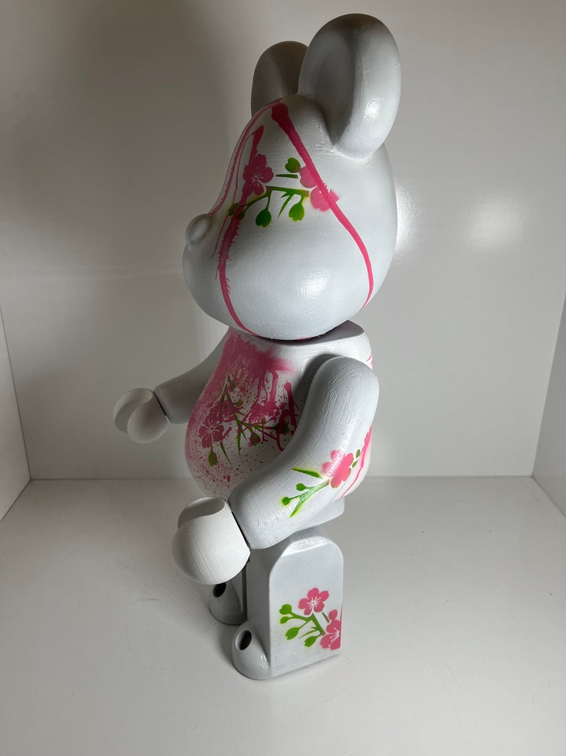 Custom Bearbrick “alohadrip” - Etsy