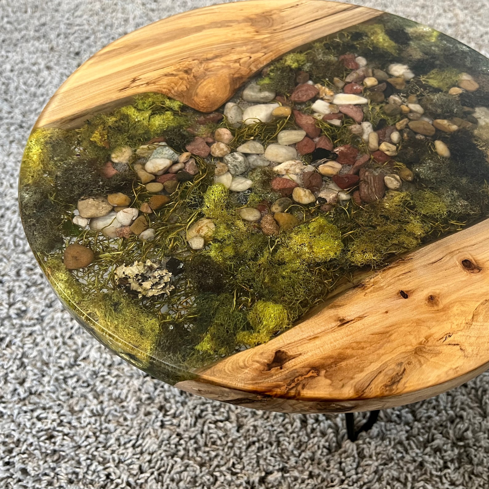 Round Epoxy Table Live Edge / Live End Table / Coffee Table / Epoxy ...