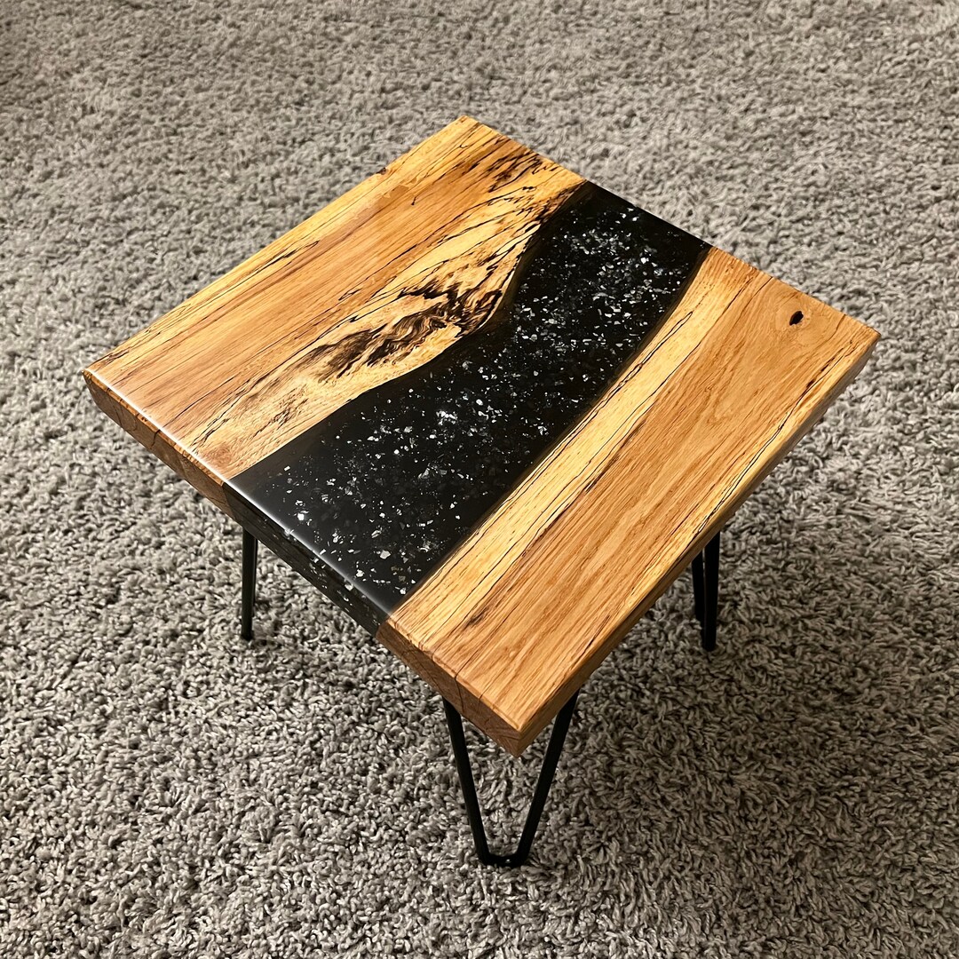 Live Edge Epoxy Resin Side Table, Pebble Decor, Wood Rocks Artwork - Etsy