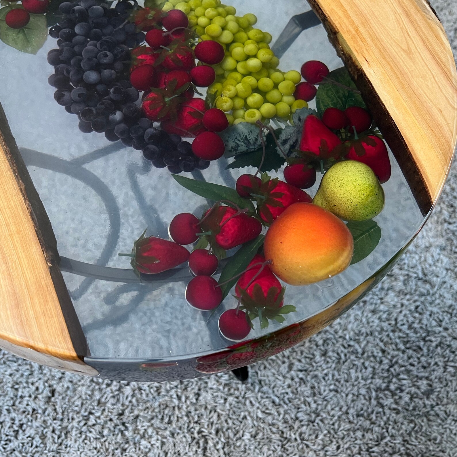 Live Edge Fruit Epoxy End Table, Round Pedestal Side Table - Etsy