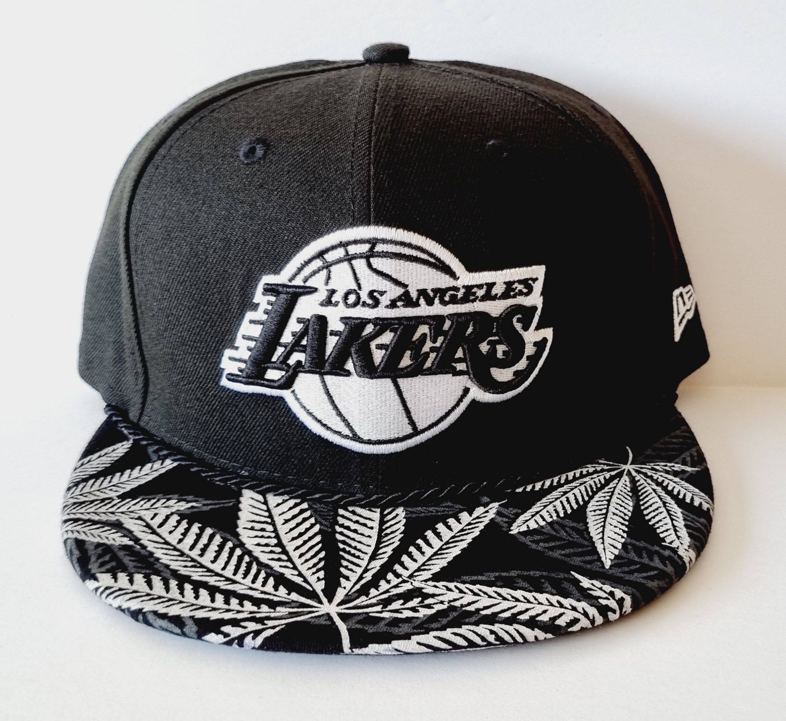 NBA Los Angeles Lakers Custom Snapback: Black Forest - Etsy