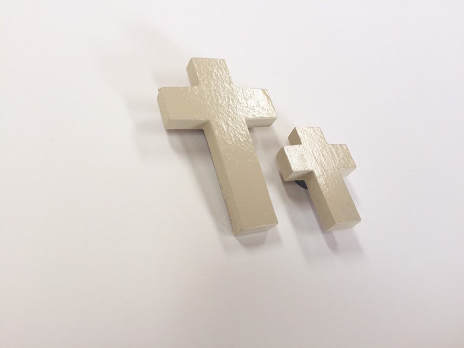 Buy Wooden Cross Magnet Set of 2 Hand Painted White Perfect Online in ...