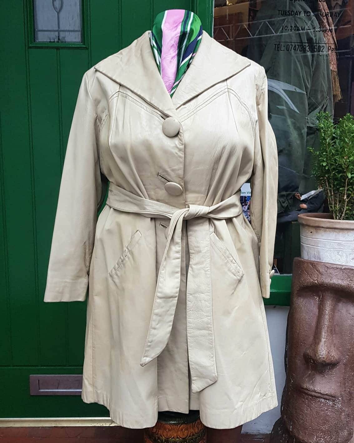 Vintage 1950s 60s Pin up Ivory Belted Hour Glass Leather | Etsy