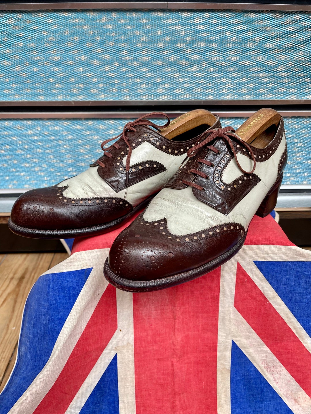 Amazing Vintage 1970s Antonio Fluxa Slight Platform Town White Leather ...