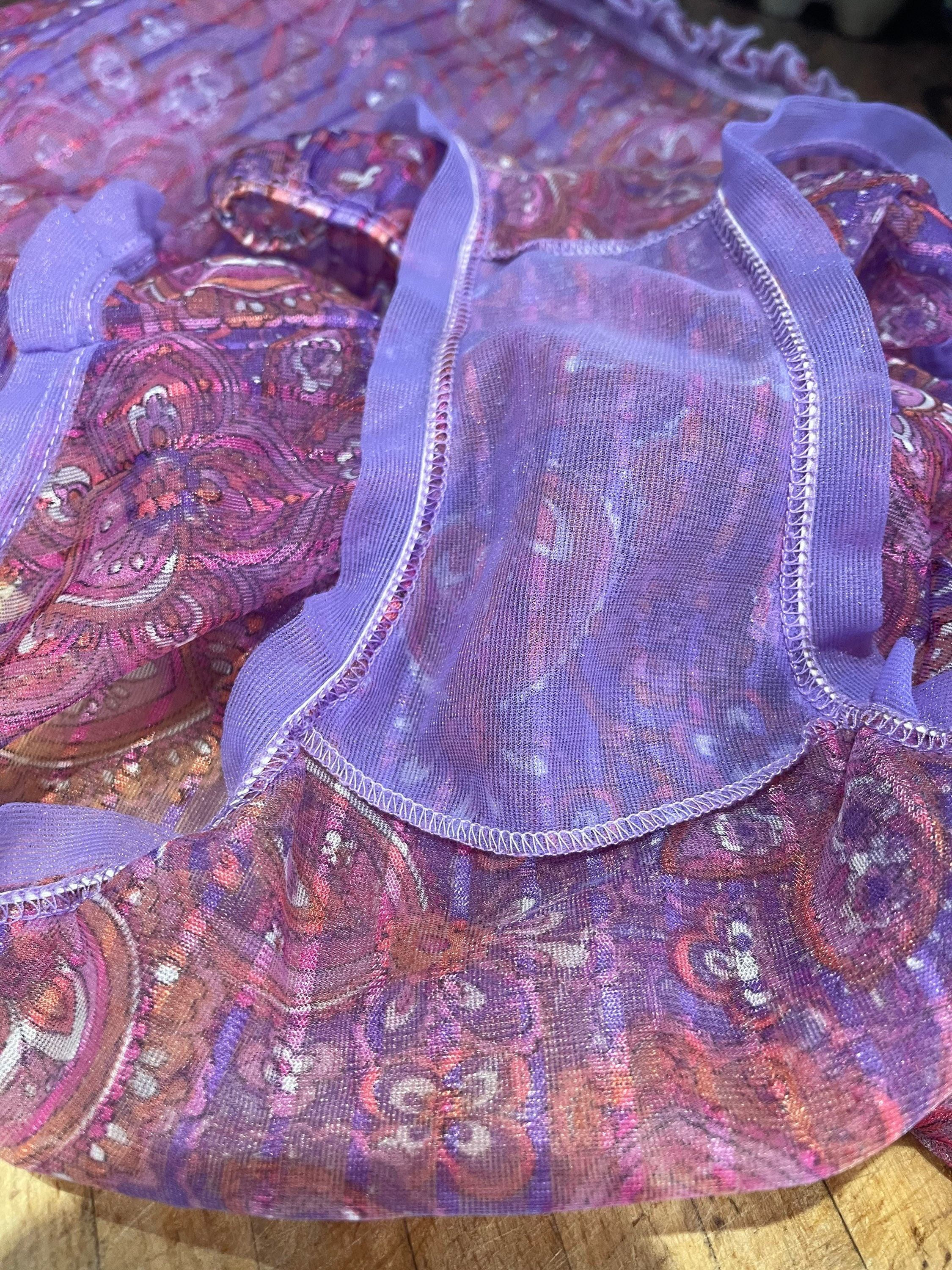 Vintage Mid to Late 1960s 60’s Pippa Dee Purple Lilac Paisley Short ...