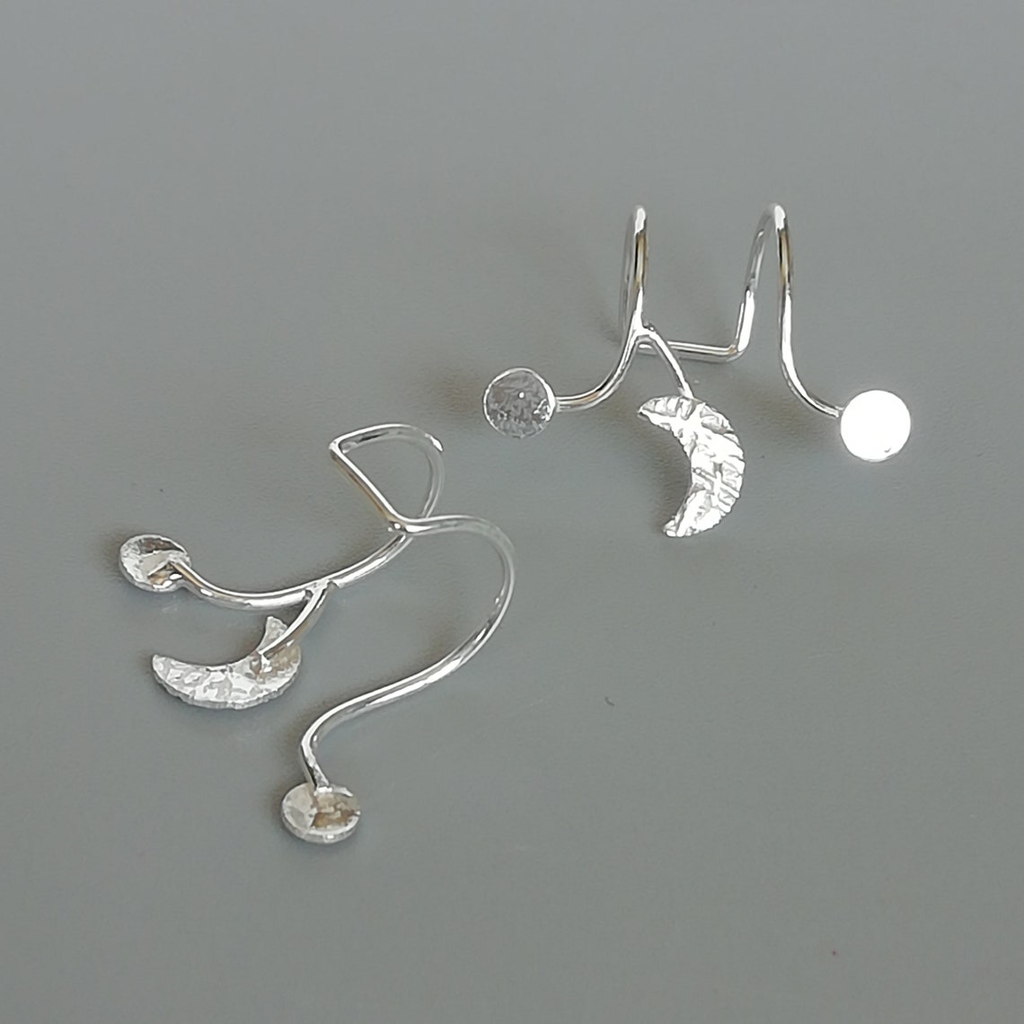 Celestial silver ear cuff Moon phase ear cuff No piercing | Etsy