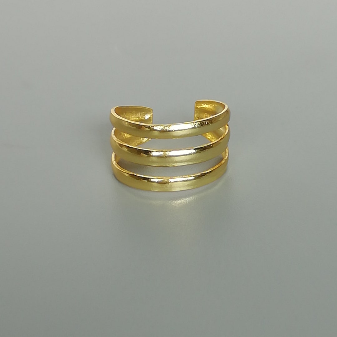 Three Band Gold Toe Ring | 8mm Toe Band | Minimalist Toe Ring | Pretty ...