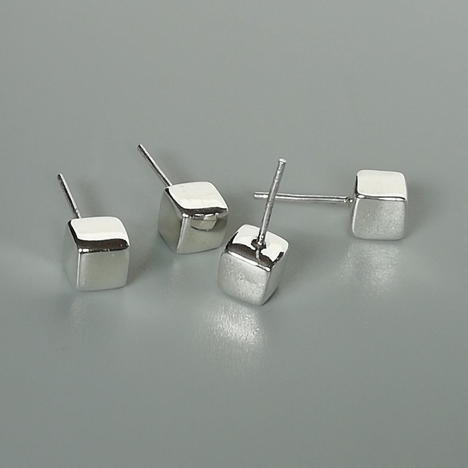 Silver Cube Ear Studs Square Cube Earrings Minimalist - Etsy
