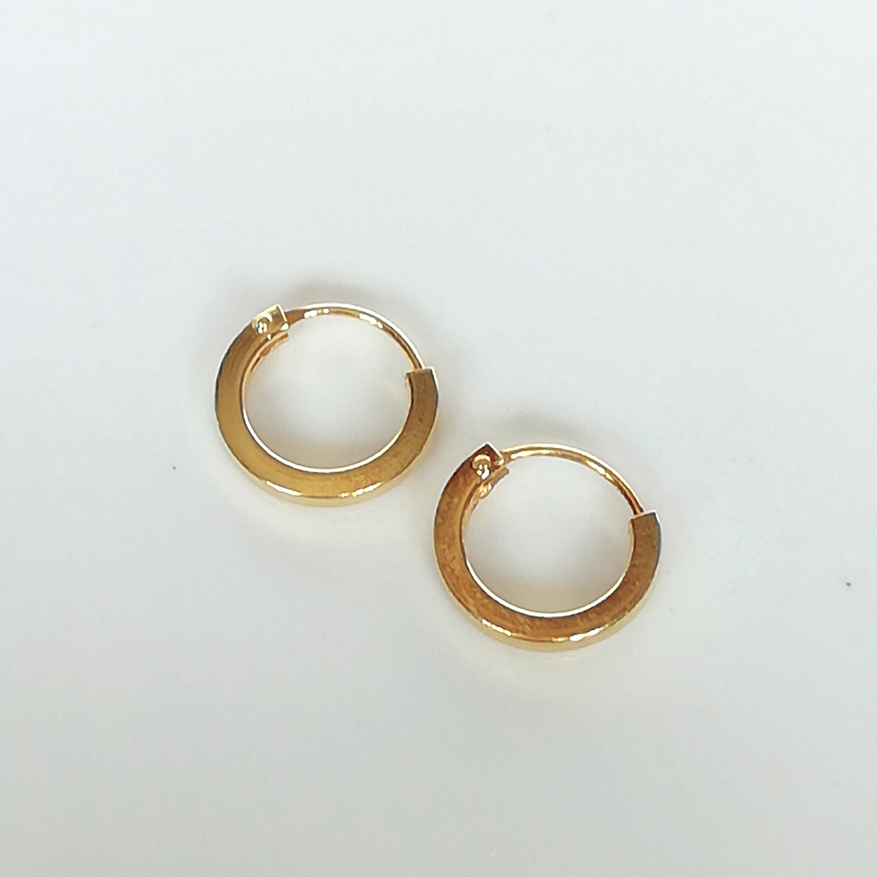 10mm huggie hoops Gold hoop earrings Small hoops Girls | Etsy