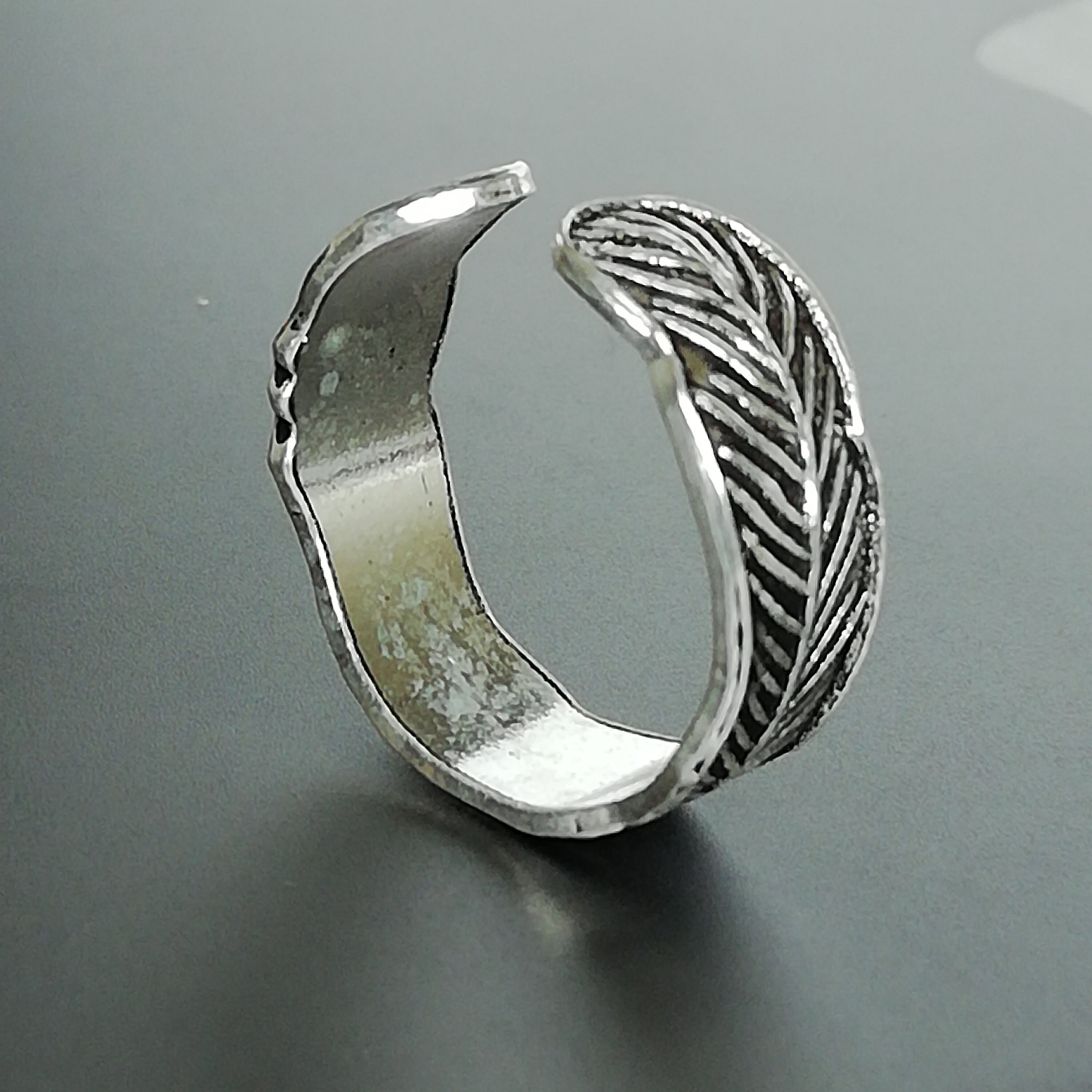 Sterling silver leaves toe ring Body jewelry Bohemian toe | Etsy