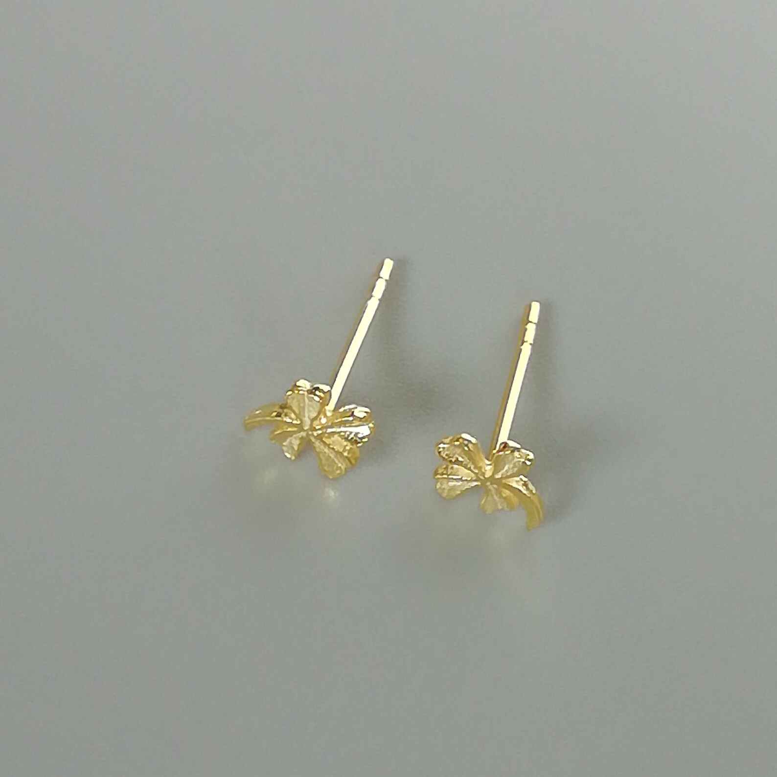Four Leaf Clover Gold Ear Studs Lucky Charm Ear Studs Gold - Etsy