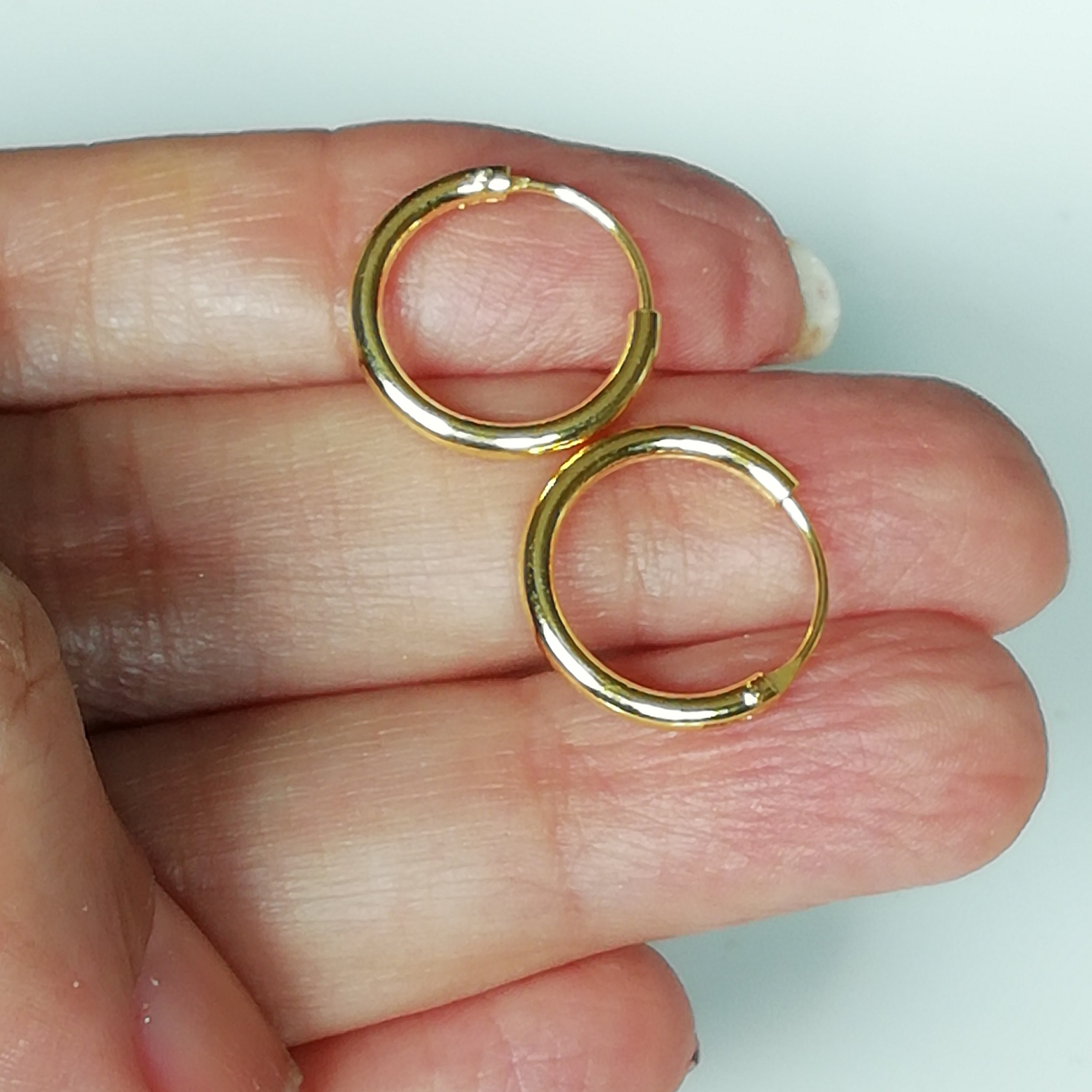 Gold hoop earrings 16mm gold plated hoops Endless ear | Etsy
