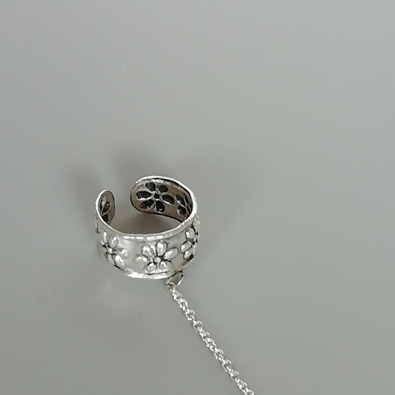 Sterling Silver Daisy Ear Cuff | Ear Cuff With Chain | 925 Silver Cuff ...