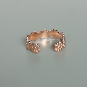 Daisy Flowers Toe Ring | Rose Gold Daisy Toe Ring | Feet Jewelry ...