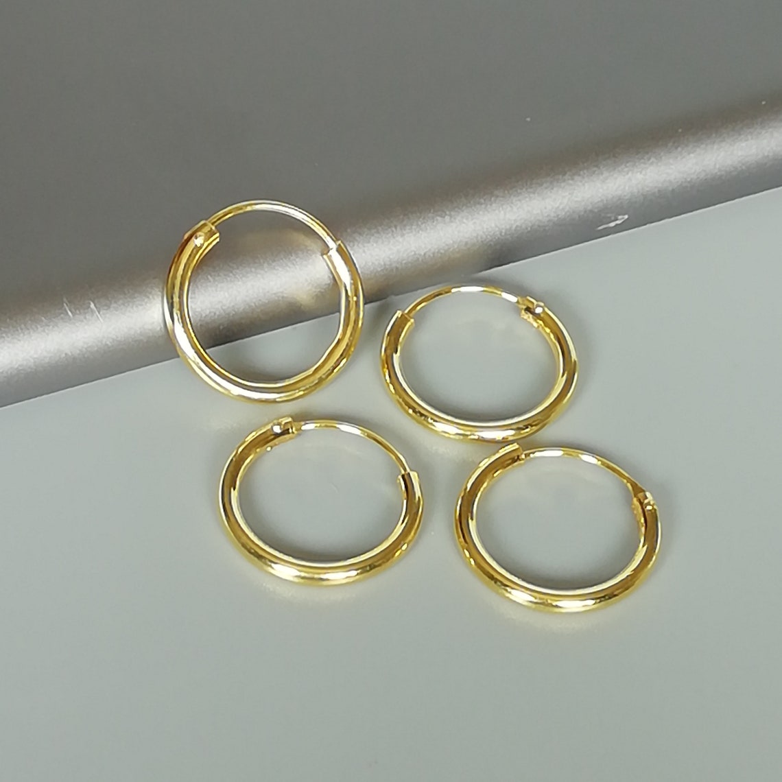 Gold hoop earrings 16mm gold plated hoops Endless ear | Etsy