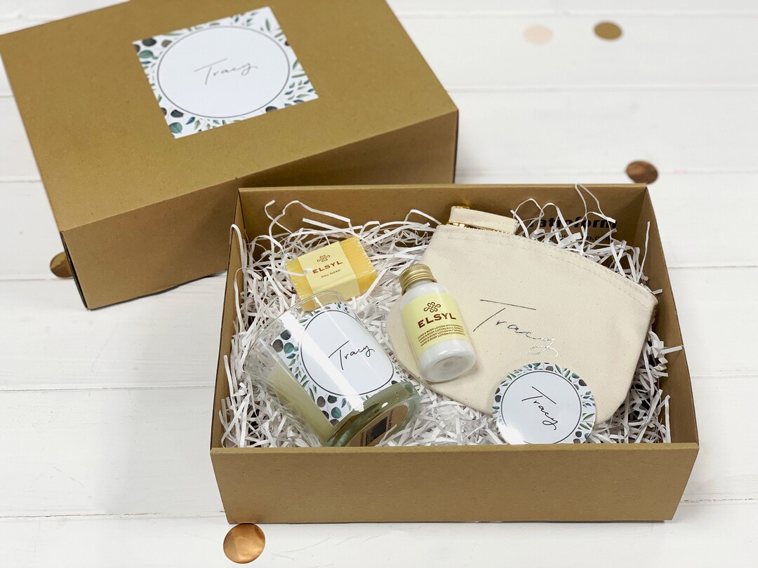 Personalised Happy Christmas Gift Box Filled, Best Friend Gift Box ...