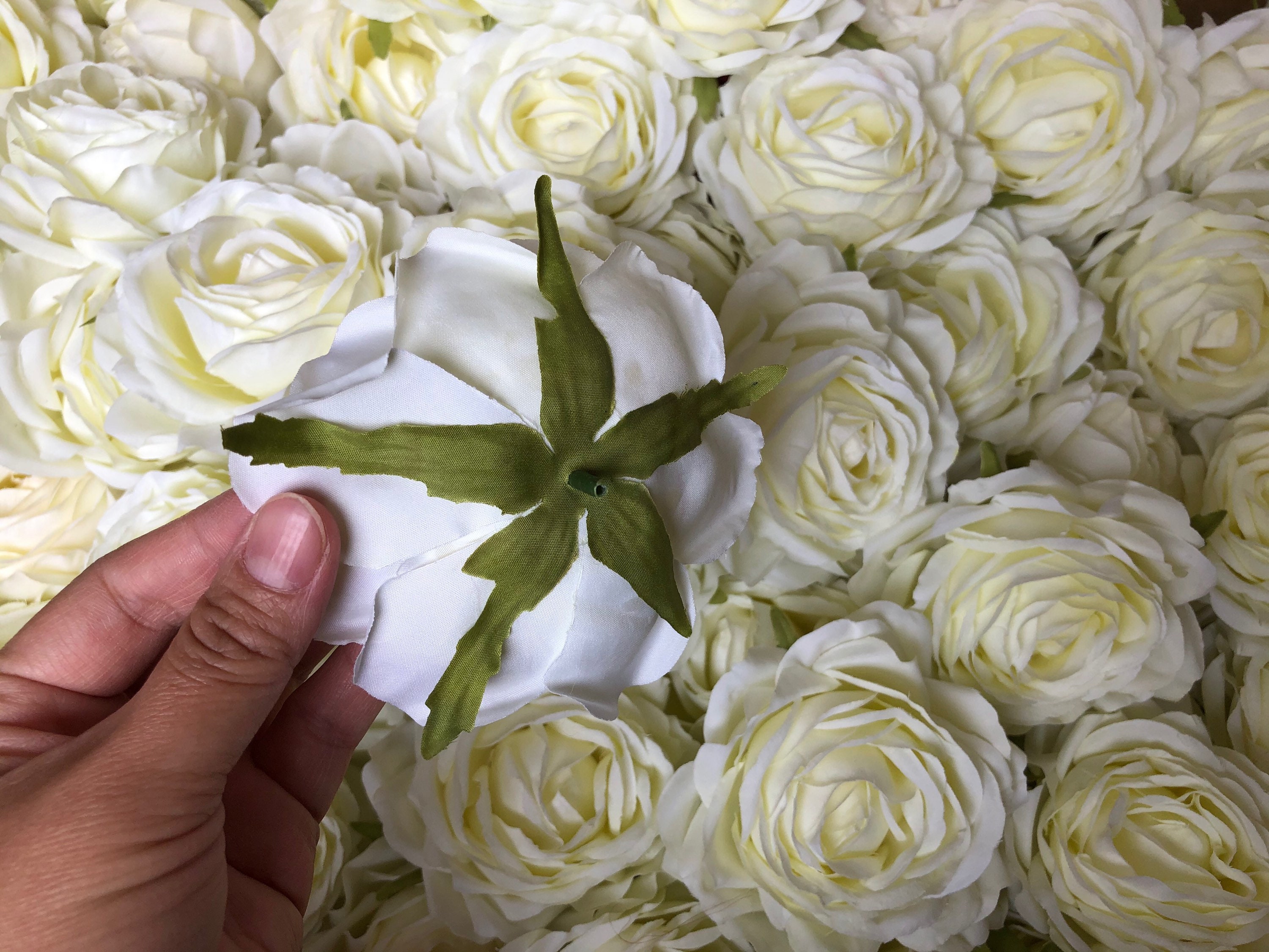 Wholesale 100pcs Ivory Artificial Rose Head Silk Roses | Etsy