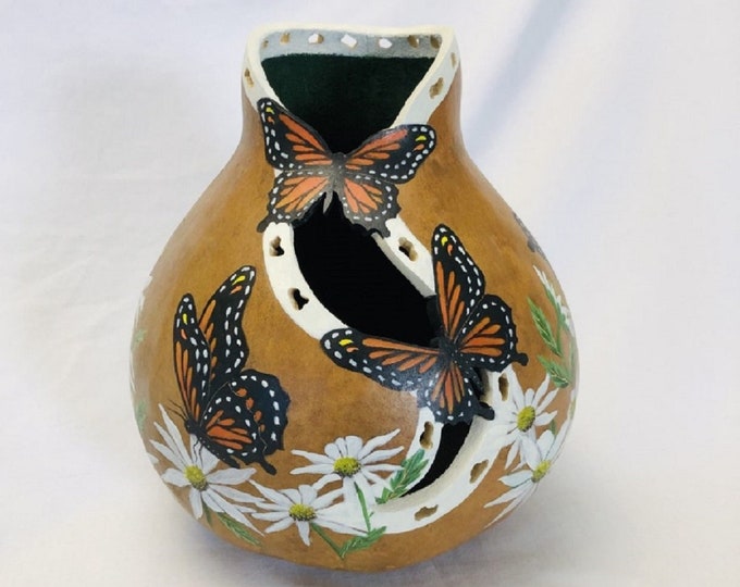 Monarch Butterfly Vase - Etsy