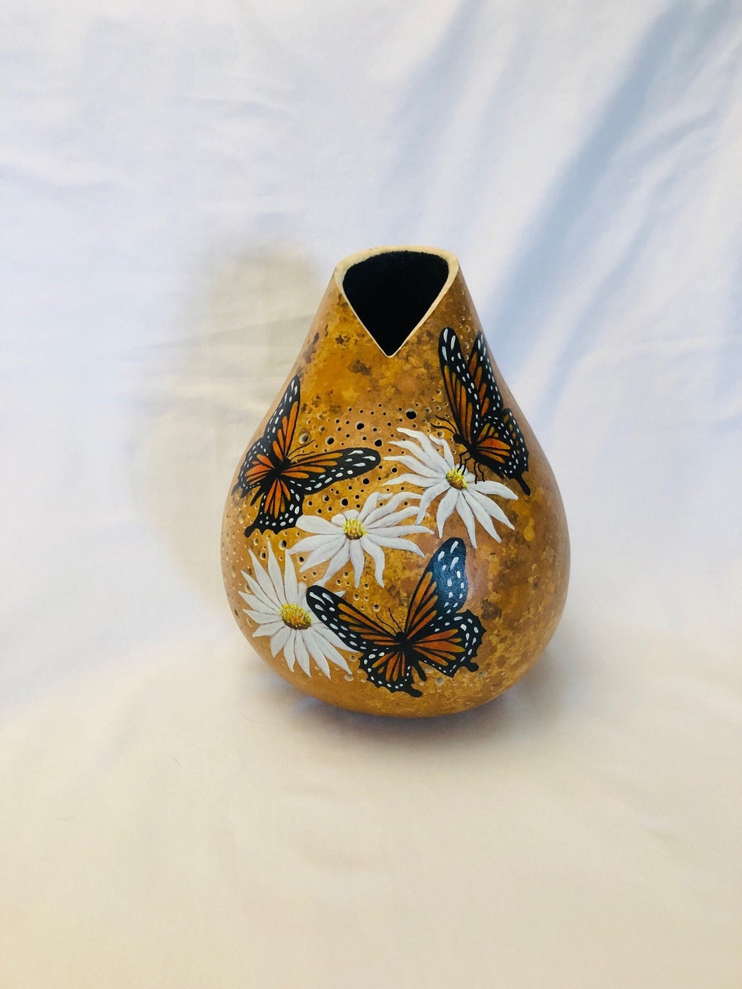 Monarch Butterfly and Daisies Vase - Etsy