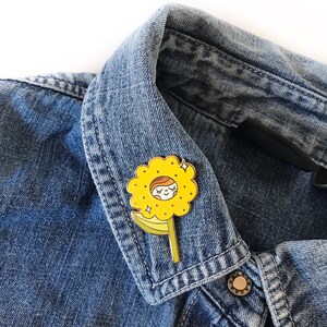 Flower Enamel Pin Flower Pin Cute Flower Pin Flower Lapel Pin Kawaii ...