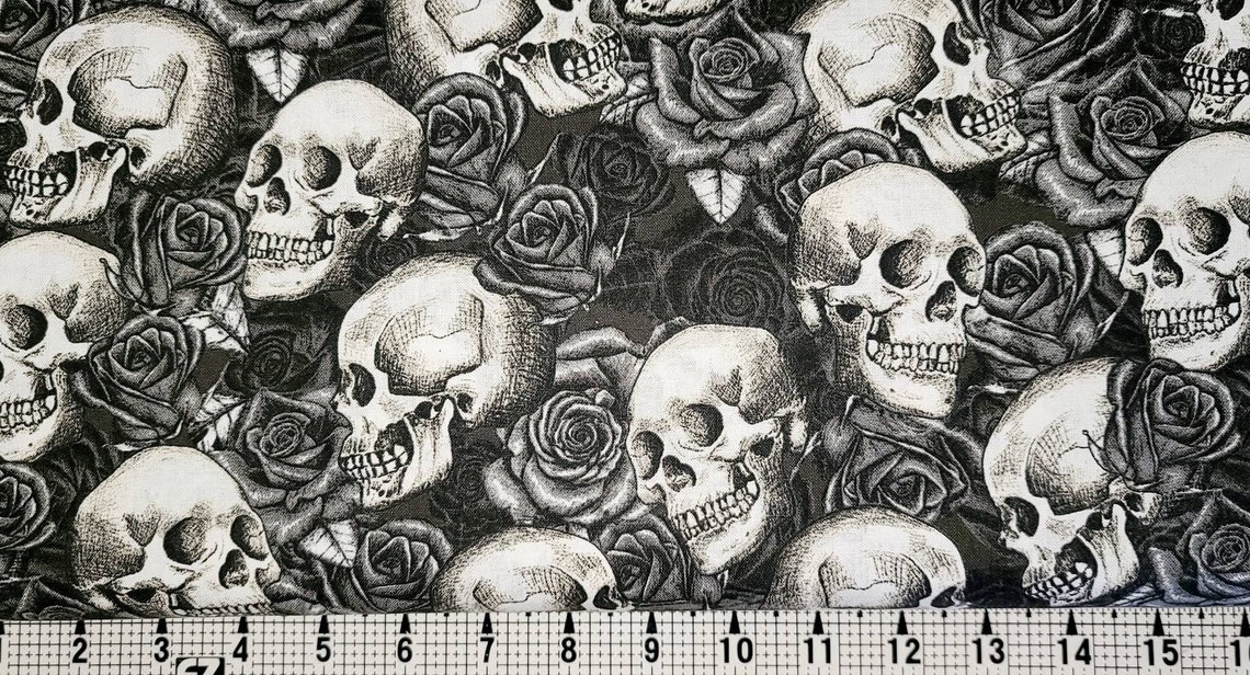 Halloween Skulls and Roses Fabric by the Yard/piece - Etsy