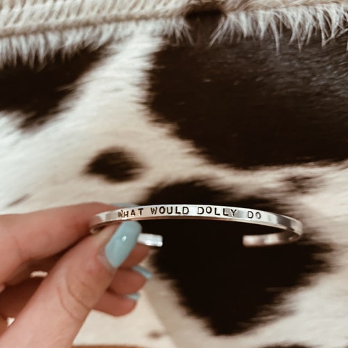 What Would Dolly Do Enamel Pin - Etsy