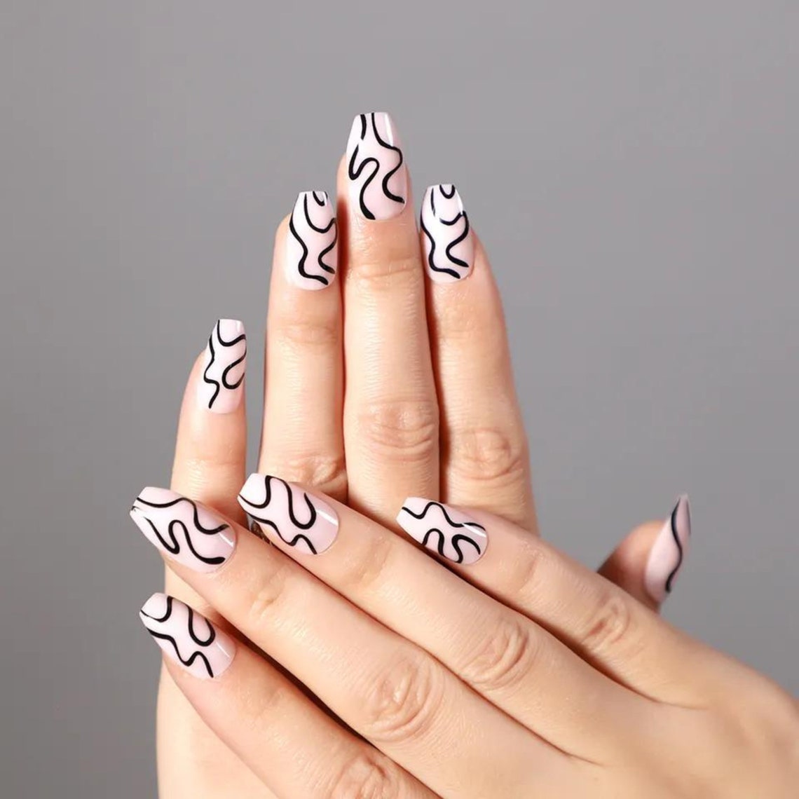 24 Pcs Black Wavy Lines Press on Nails| Squiggly Line Press on Nail ...