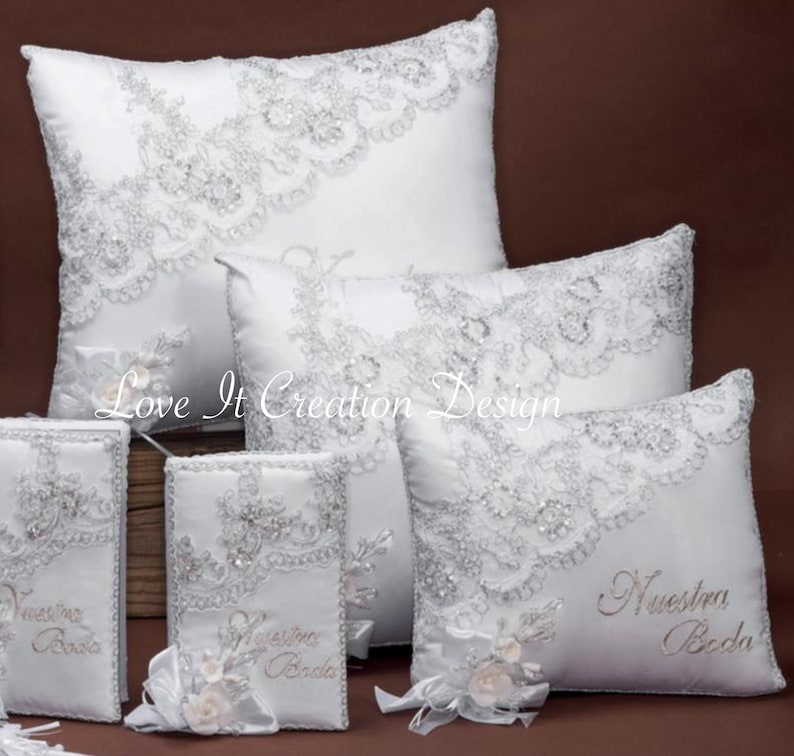 Custom Made Wedding Pillow Set/personalizado Set De Cojines Para Boda ...
