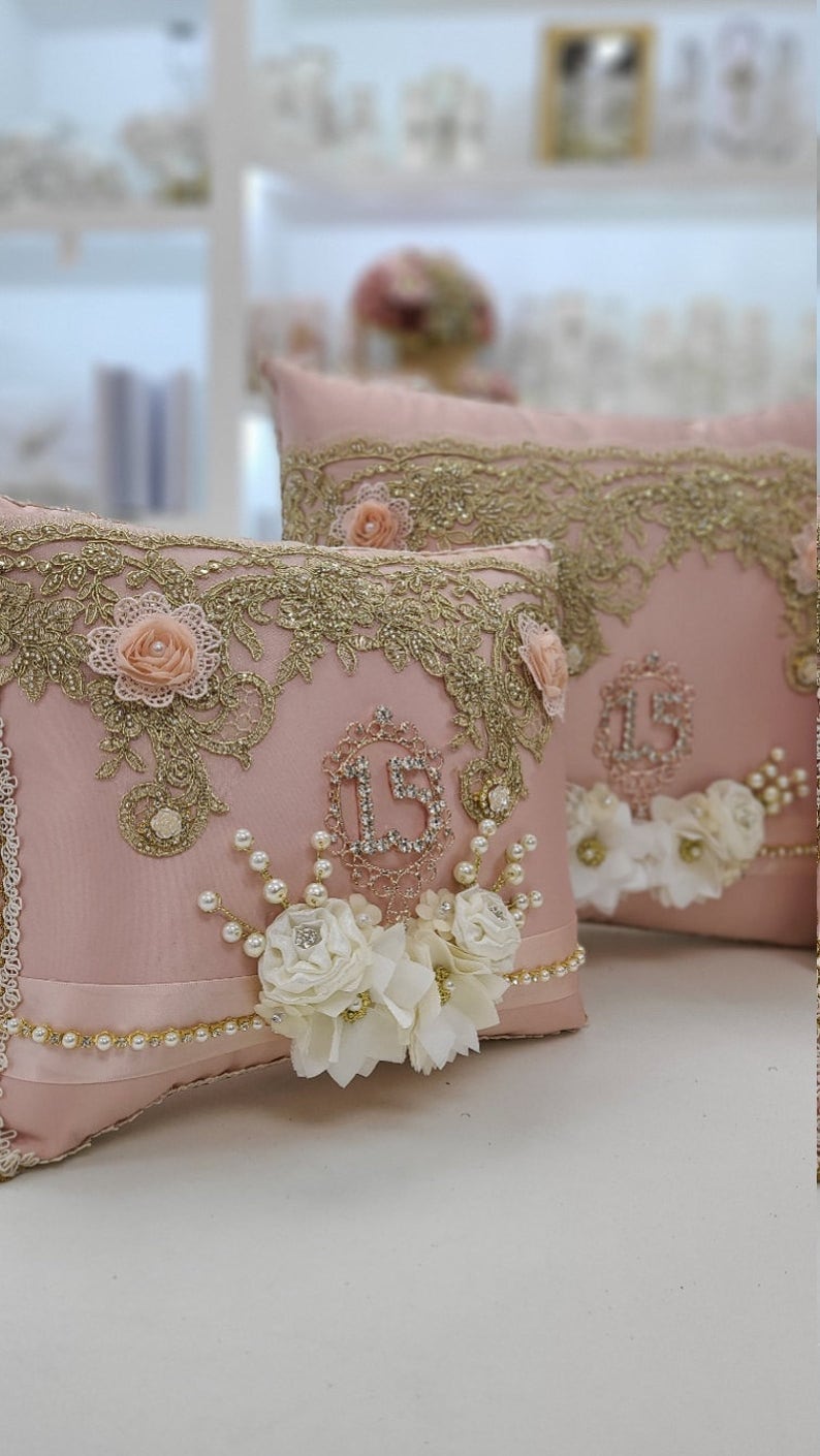 Set De Cojines Para Quinceanera/custom Made Pillow Set/ Set De Cojines ...