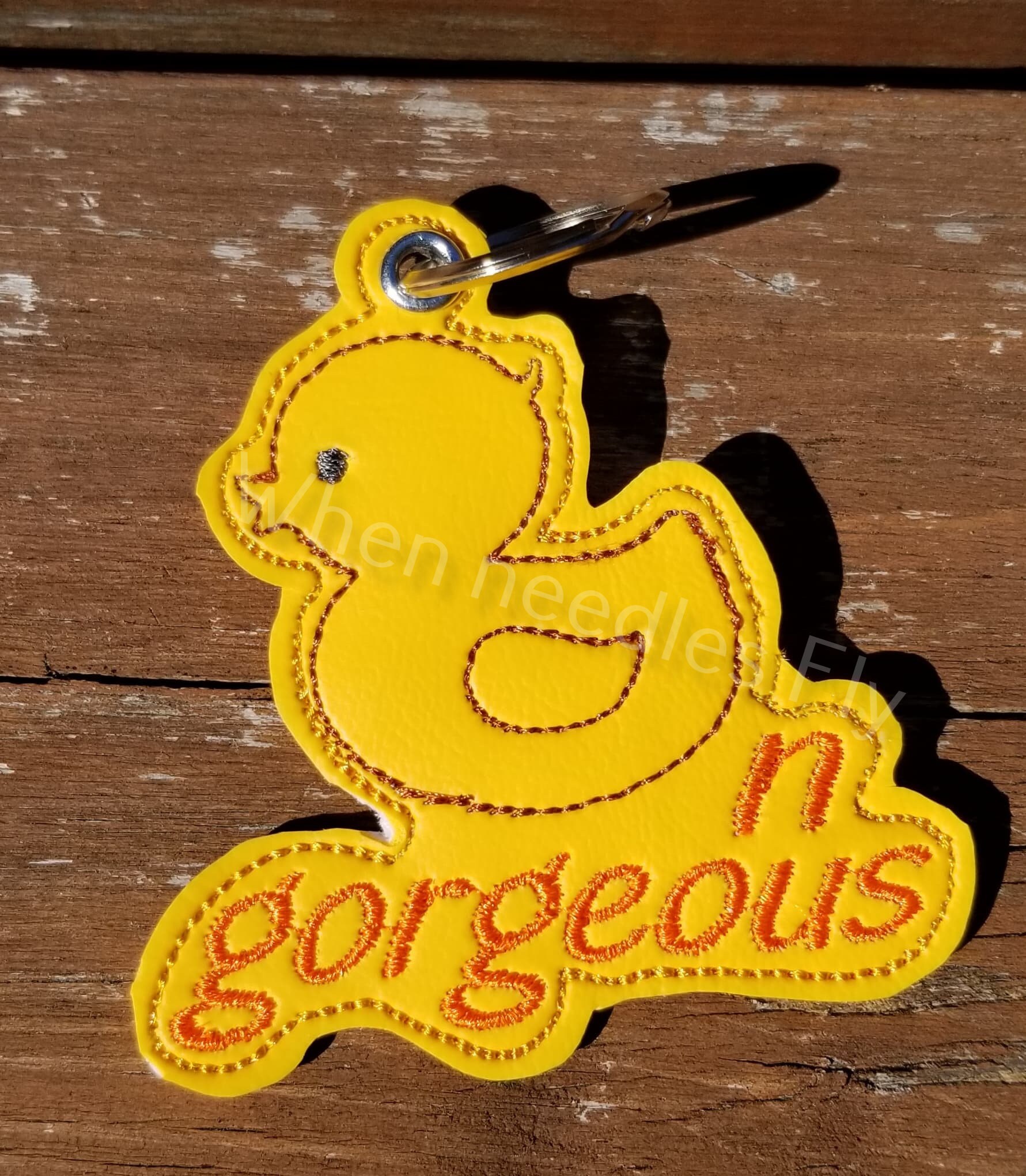 In the Hoop Duck 'n Gorgeous Keyfob and Snaptab Machine Embroidery - Etsy