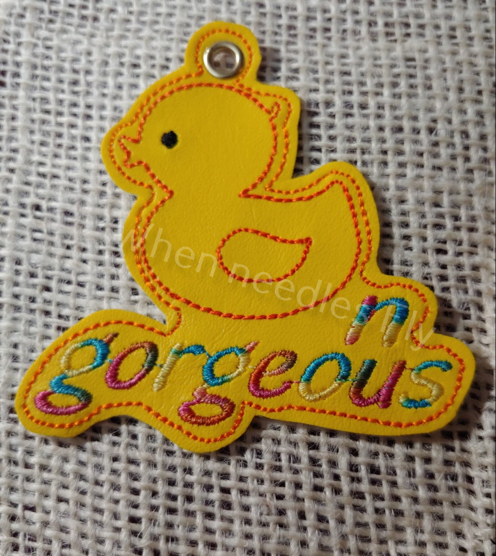 In the Hoop Duck 'n Gorgeous Keyfob and Snaptab Machine Embroidery - Etsy
