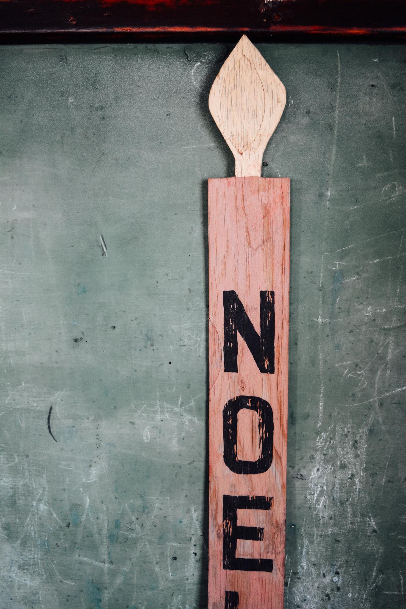 Vintage Christmas Noel Candle Wood Sign: Chippy Paint Decor - Etsy